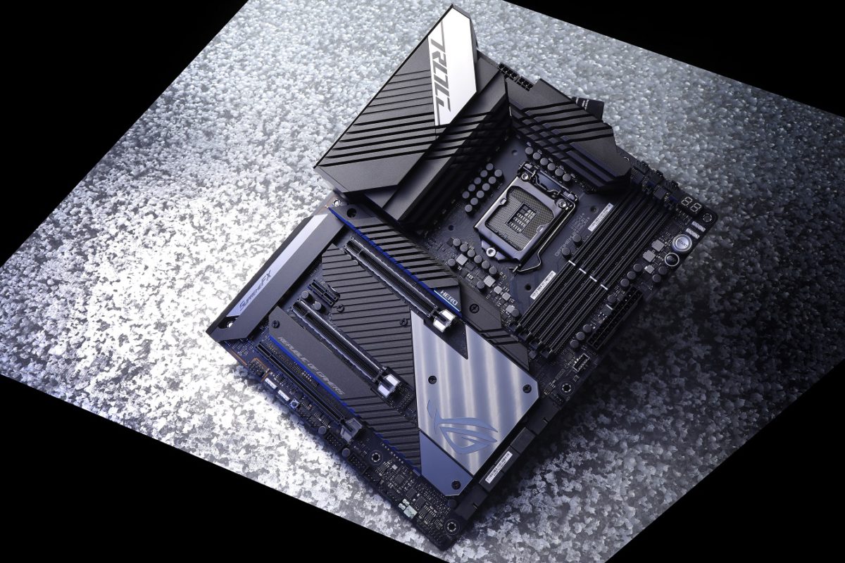 忽然駕到 Intel Z590 主機板率先實試 - PCM