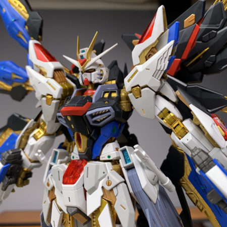 【素組】MGEX 突擊自由高達 完成度直迫 PG 級 - PCM