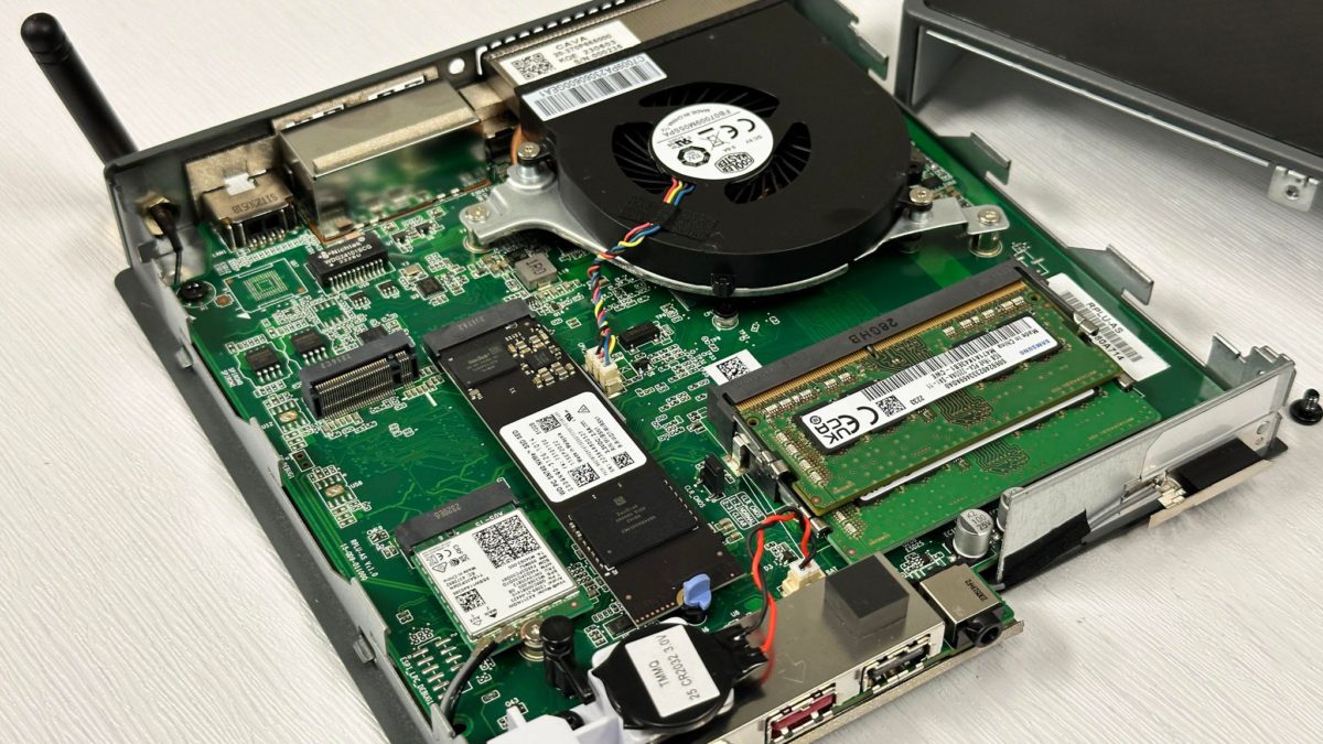 支援 8K 輸出 Acer Revo Box RB610 迷你電腦 - PCM